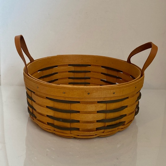 Longaberger | Accents | 999 Longaberger 1 Round Heartland Handwoven ...